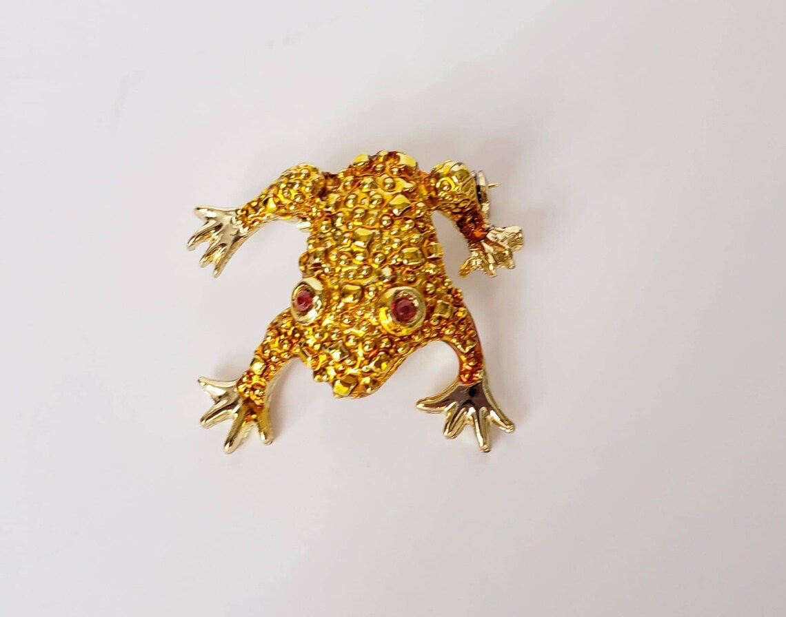Vintage Gold Tone Frog Brooch Withswarovski Crystal Gold - Etsy