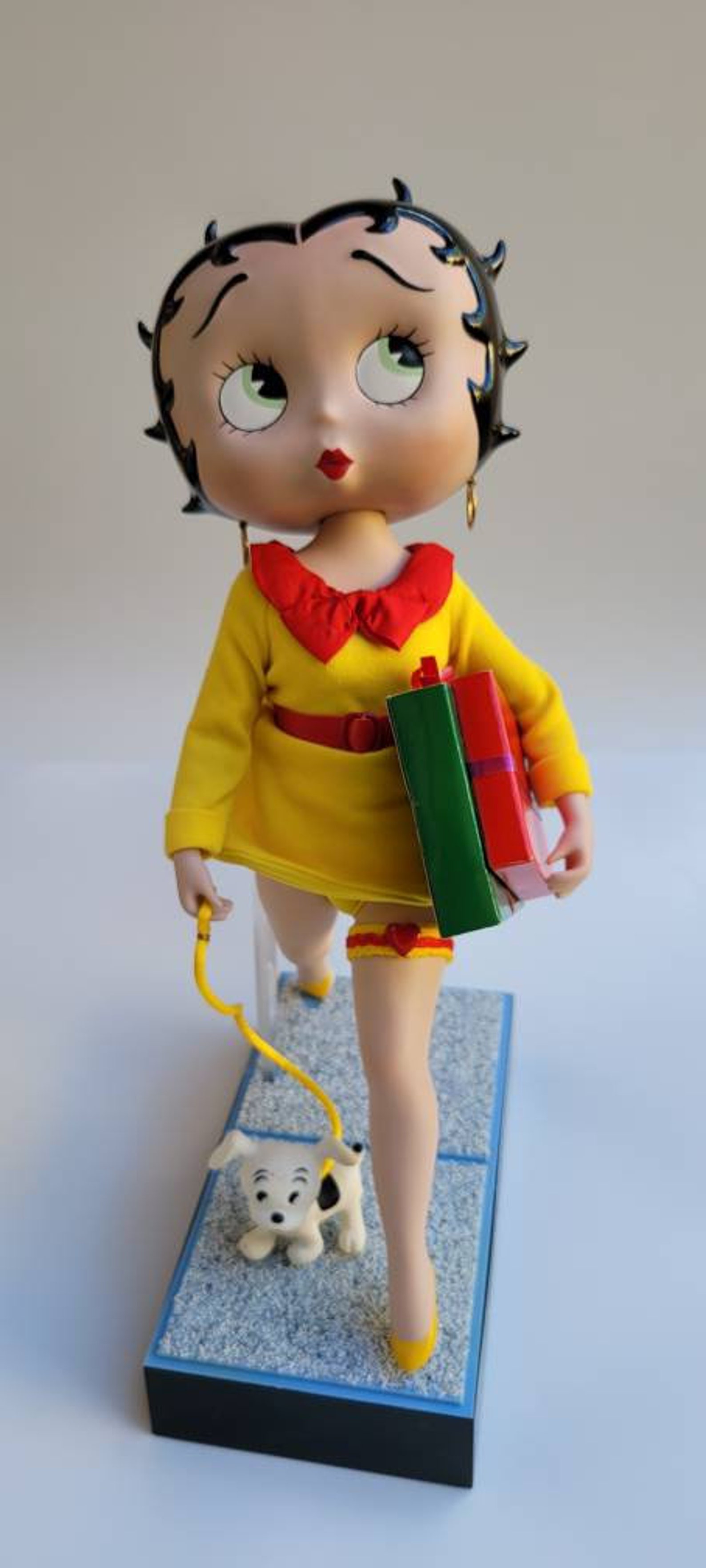Genuine Betty Boop Porcelain Doll Shopping Spree Betty Boop - Etsy
