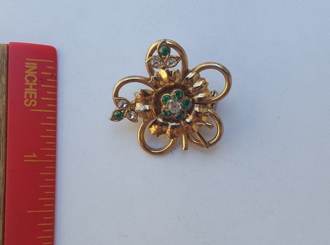 Vintage CORO Signed Brooch Pin Gold Tone Emerald Rhinestones, Vintage ...