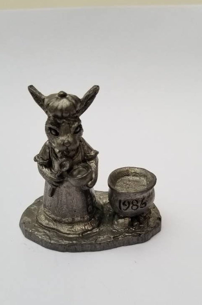 Michael Ricker Pewter Mary Gretchen Rabbit With Cooking Pot Figurine ...