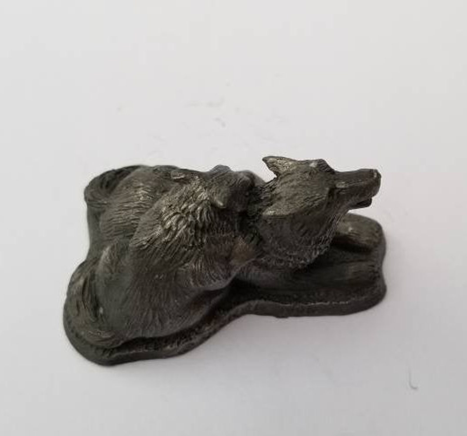 Michael Ricker Pewter Mother and Baby Wolfs Figurine, Michael Ricker ...