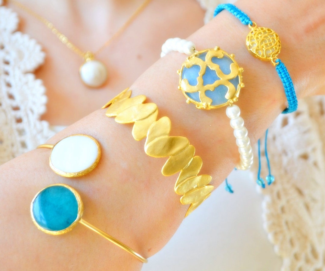 Authentic Blue Golden Jewelry Set, Mother of Pearl Romantic Golden Rose ...