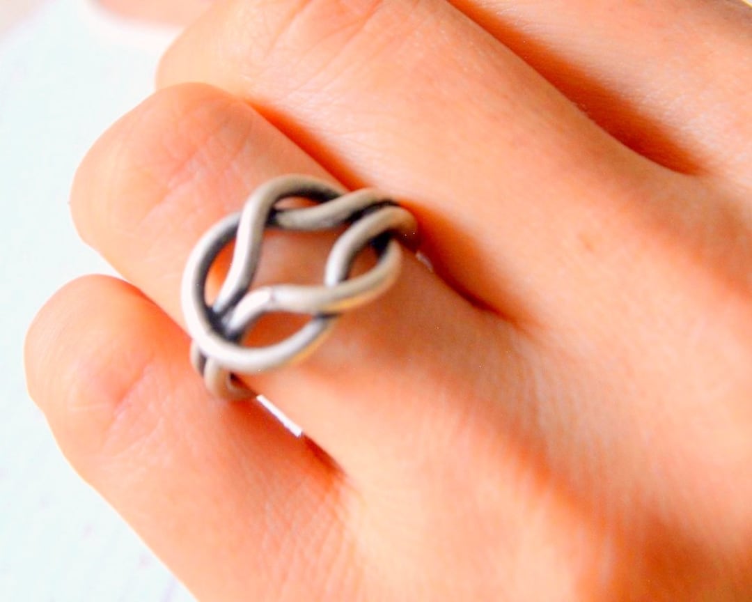 Knot Loop Line Tie Bar Twist Ring, Node Shape Knotted Petite Jewelry ...