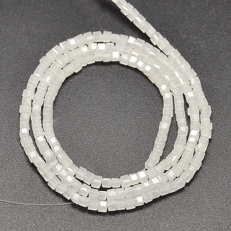 200 White 2mm Cube Beads, Small Square Beads 2mm X 2mm - Etsy