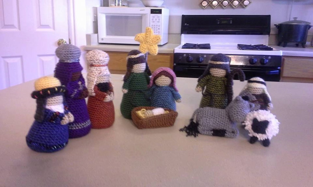 Deluxe Nativity Set (including 3 Wise Men) (small Set Also Available ...