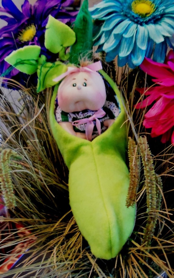 Dinky Baby Pattern 159 Sweet Pea 8 Inch Baby in a 14 Inch | Etsy