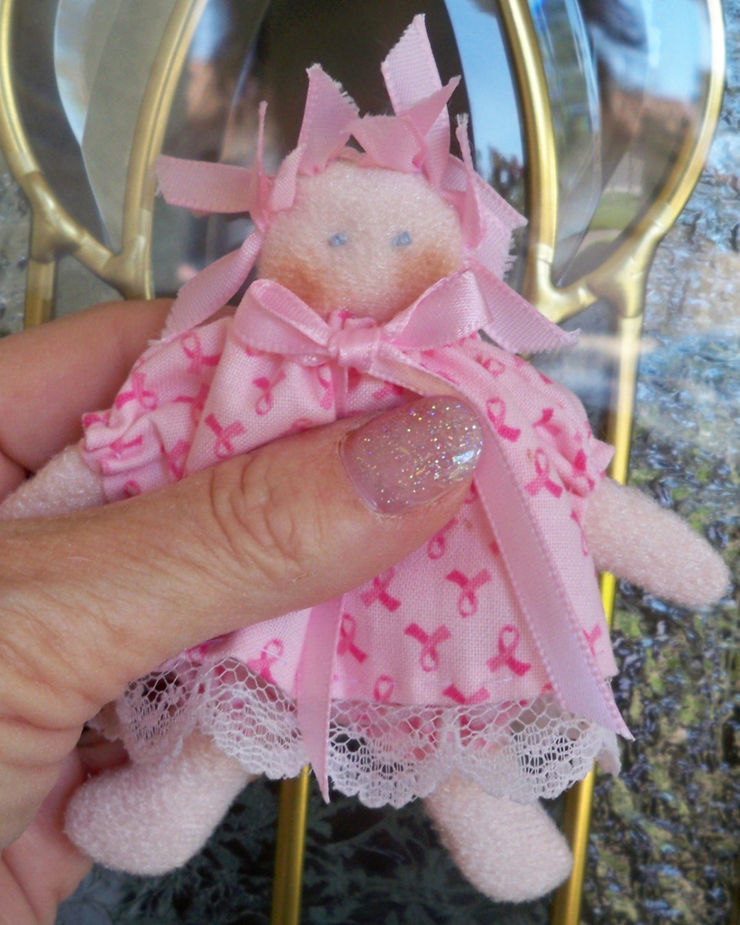 Dinky Baby Patrón 116 Esperanza Muñeca de concientización sobre el ...