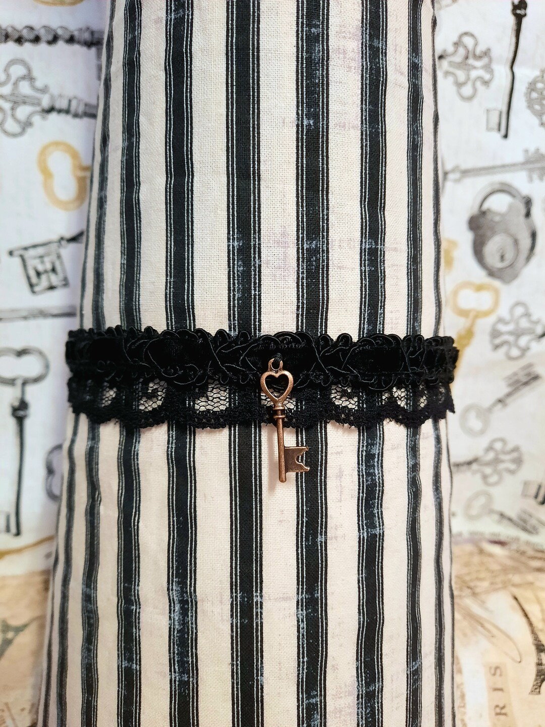 Handmade Heart Key Choker: Black Lace Steampunk Necklace - Etsy