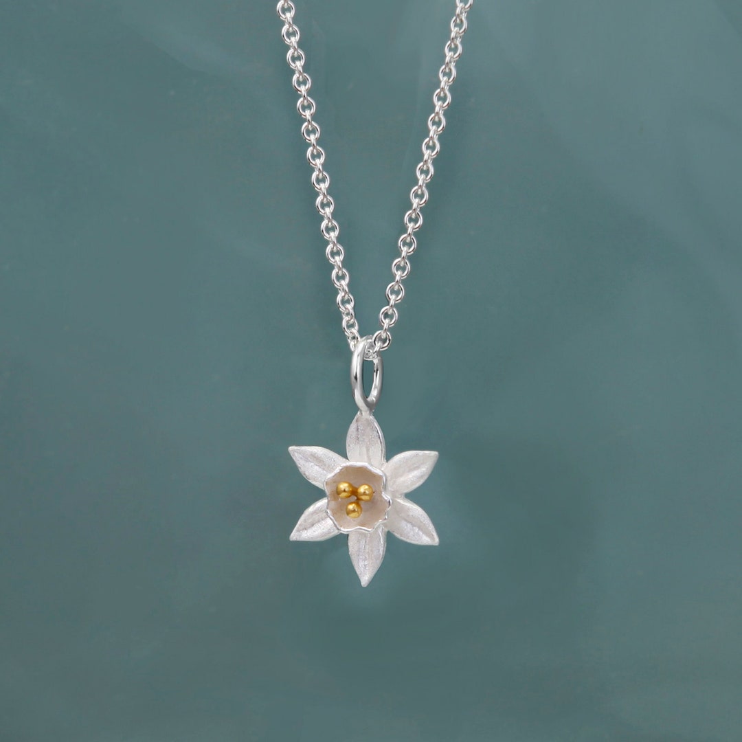 Sterling Silver Daffodil Necklace: 18k Gold Detail, Floral Pendant - Etsy