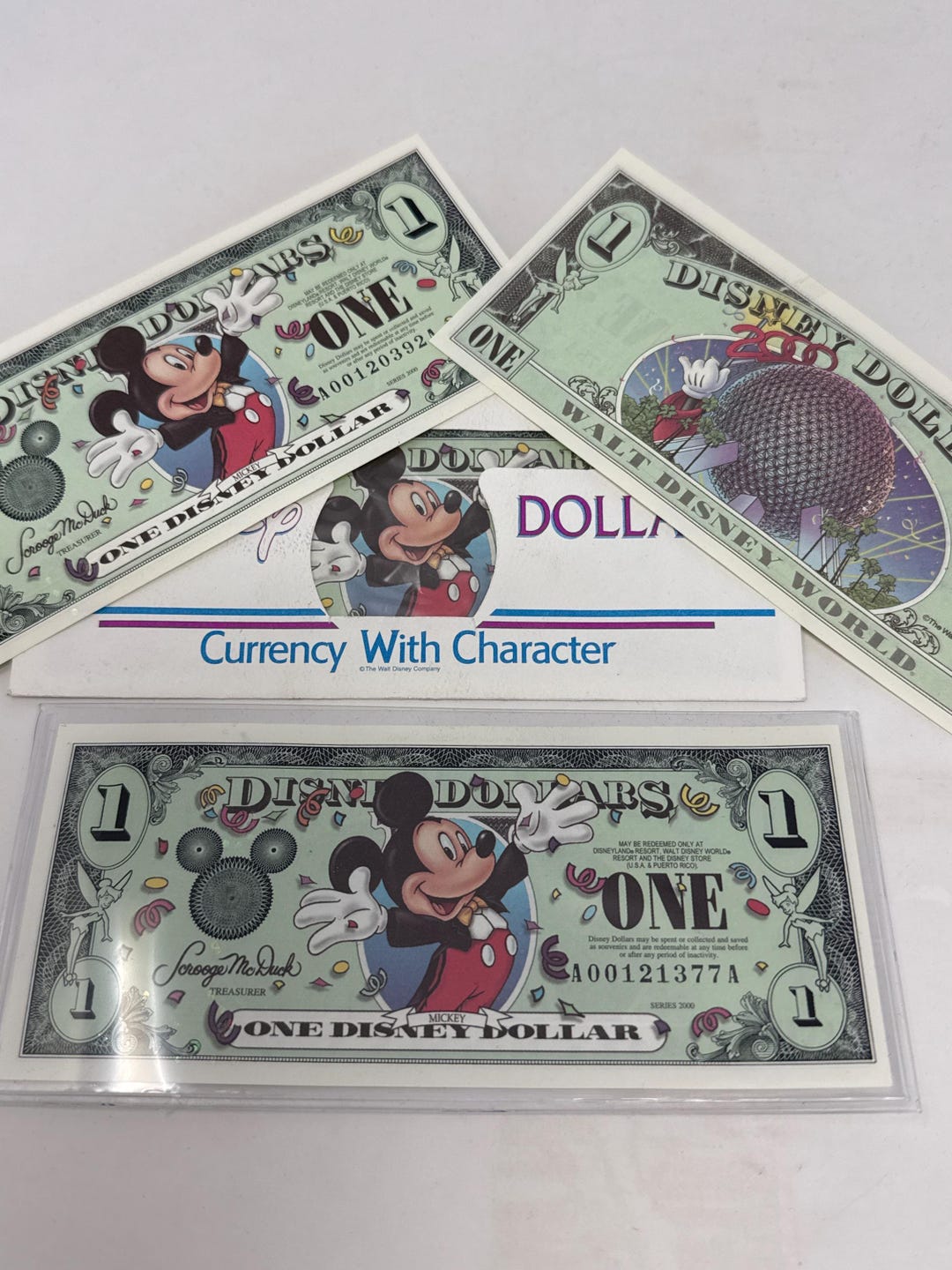 Disney Dollars Year 2000 Disney World Crisp Mint 4 Bills With Envelope ...