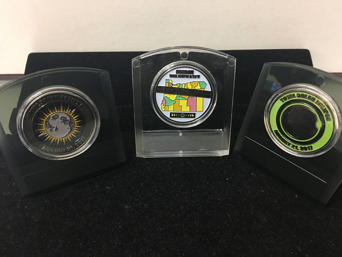 Total Solar Eclipse Coin Glow in the Dark Edition With Oregon Reverse ...