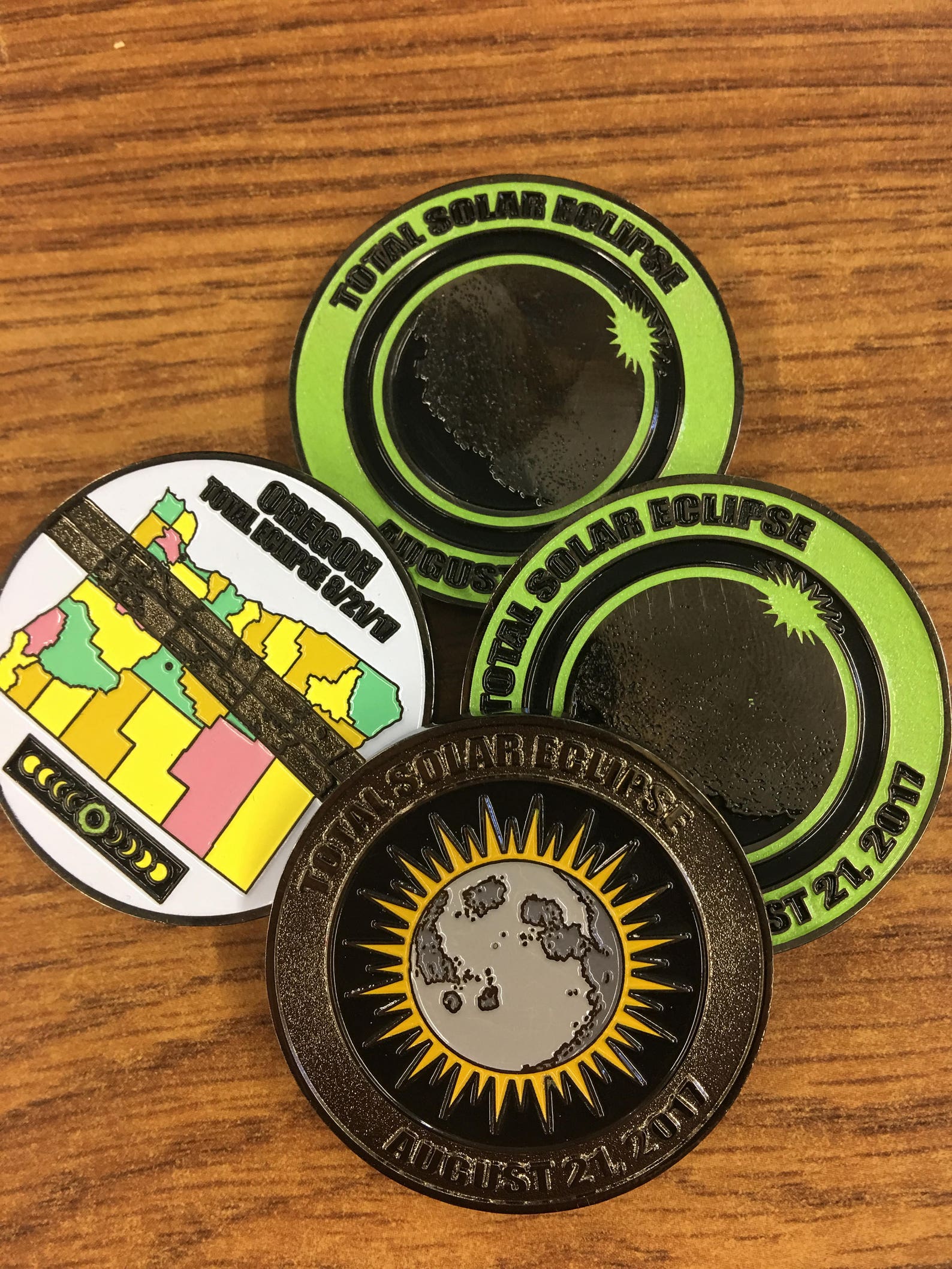 Total Solar Eclipse Coin Glow in the Dark Edition With Oregon Reverse ...