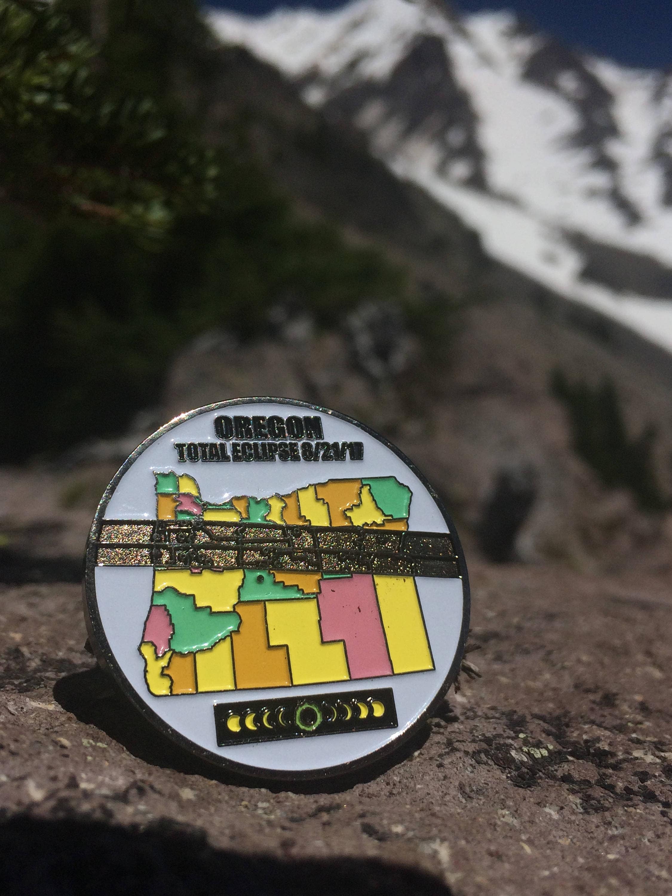 Total Solar Eclipse Coin Glow in the Dark Edition With Oregon Reverse ...