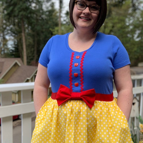 Snow White Top - Etsy
