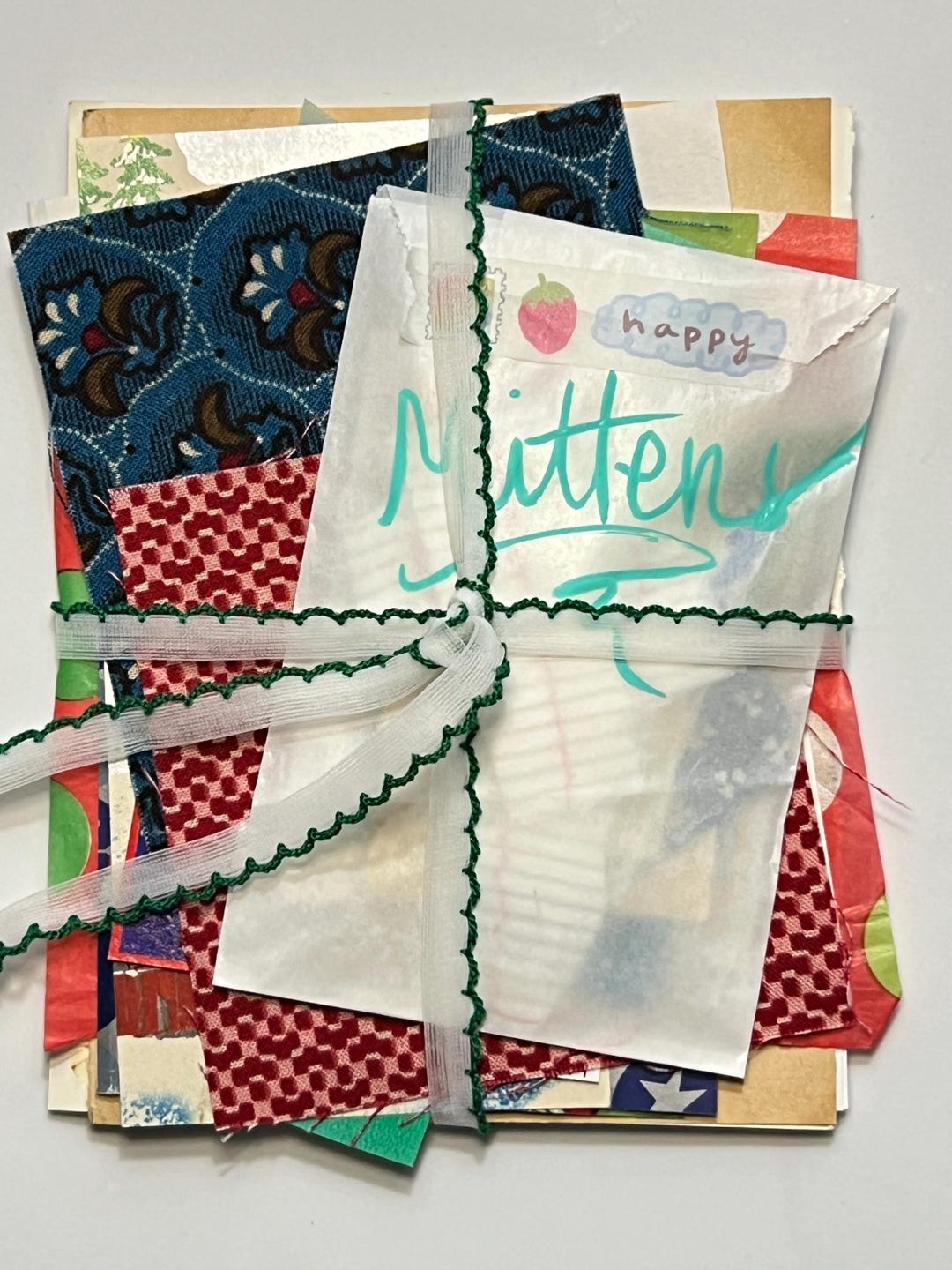 Mittens Holiday Field Guide Journal Kit, DIY Mini Journal, Christmas ...