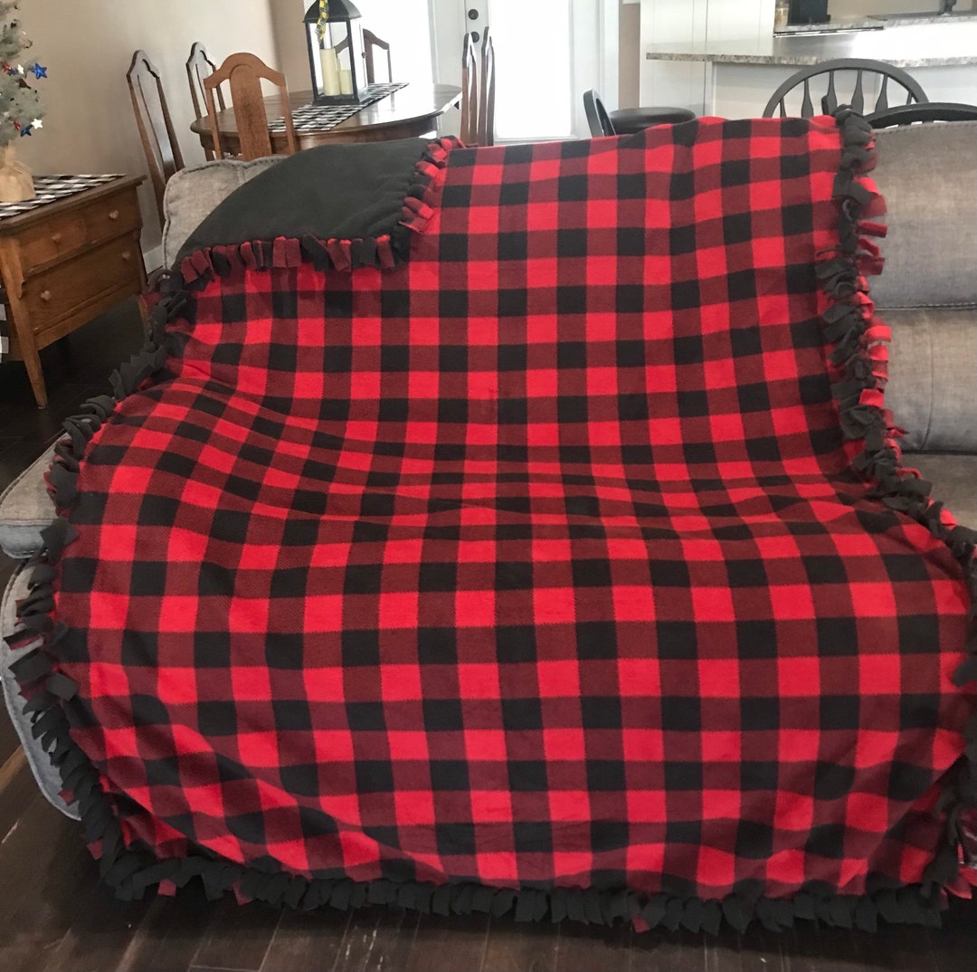 Buffalo Plaid Plush Fleece Throw - Buffalo Plaid Blanket - Red and ...