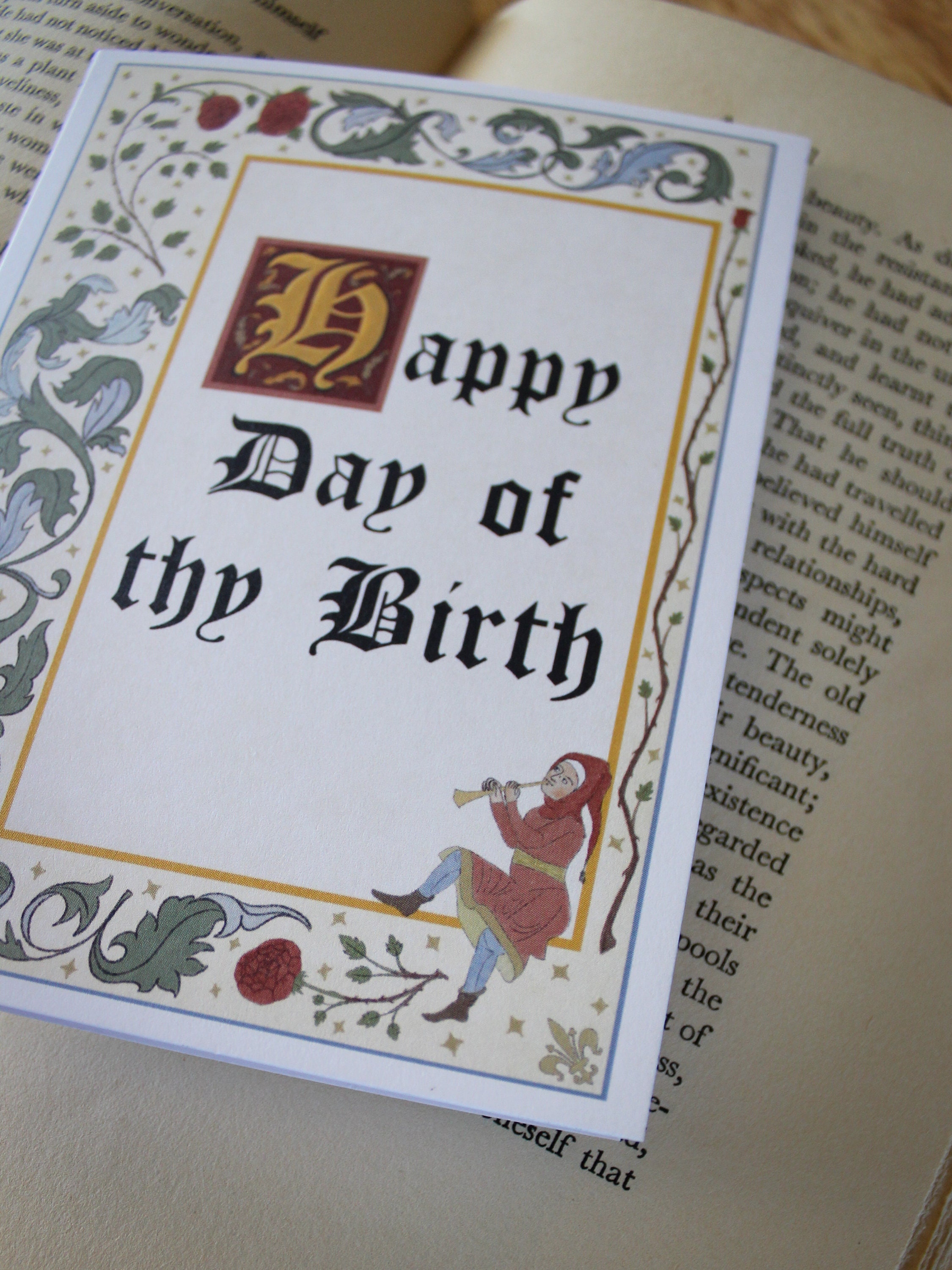 Tarjeta de cumpleaños medieval tarjeta de felicitación de - Etsy España