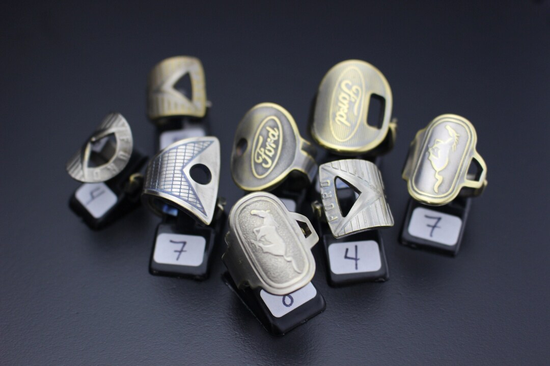 Ford Car Key Ring Vintage Fords, Mustang & Edsel Keys Jewelry Old ...