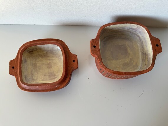 Mid-Century Organic Studio Pottery Lidded Pot / Box - Gem