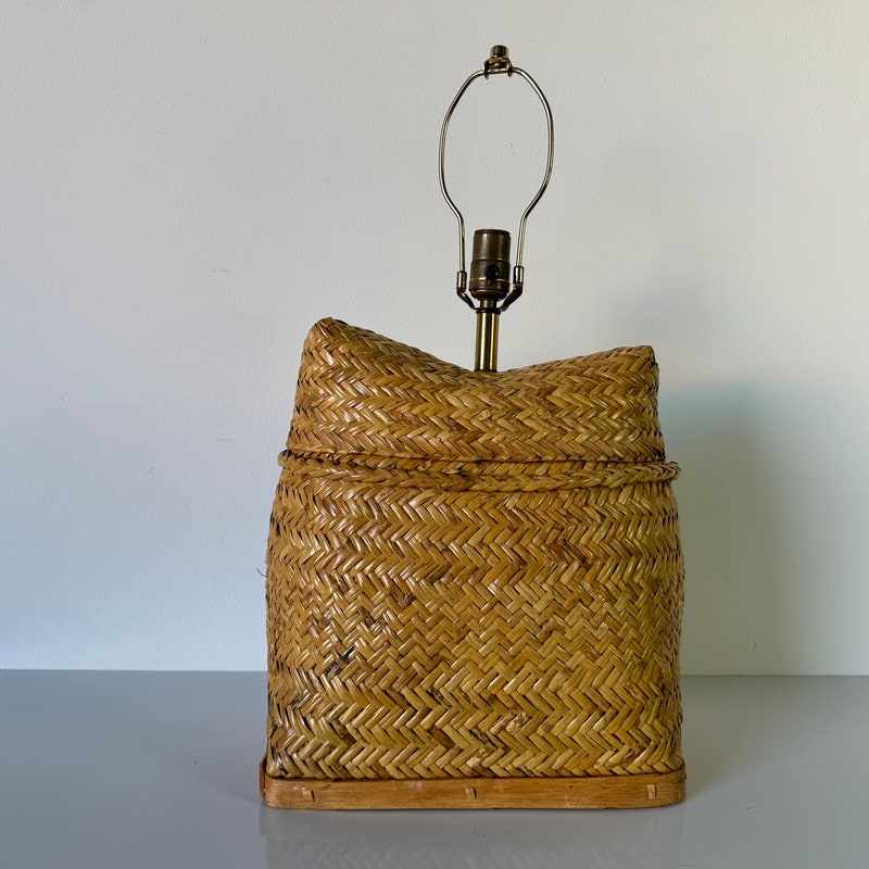 Woven Basket Lamp - Etsy