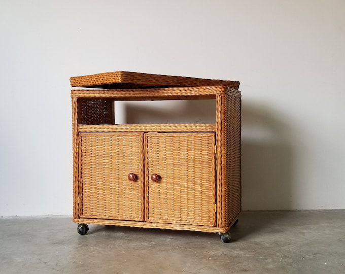 Vintage Woven Wicker Tv Stand With Swivel Top - Etsy