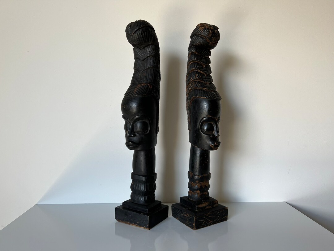 A Pair of Vintage Hand Carved Ebony Wood African Matriarch Tribal Woman ...