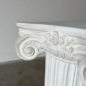 Vintage Neoclassical - Style Column Plaster Pedestal / Side Table Base ...