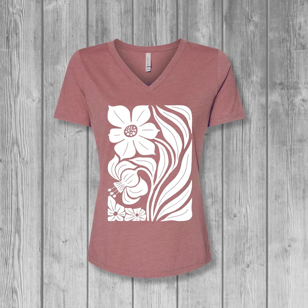 Botanical Flower V Neck Tshirts for Women on a Bella Flowy Top, Cute ...