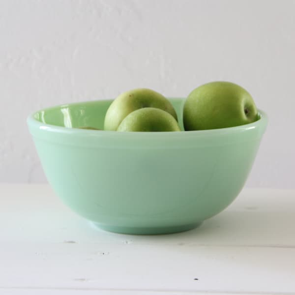 Jadeite Mixing Bowl - Etsy