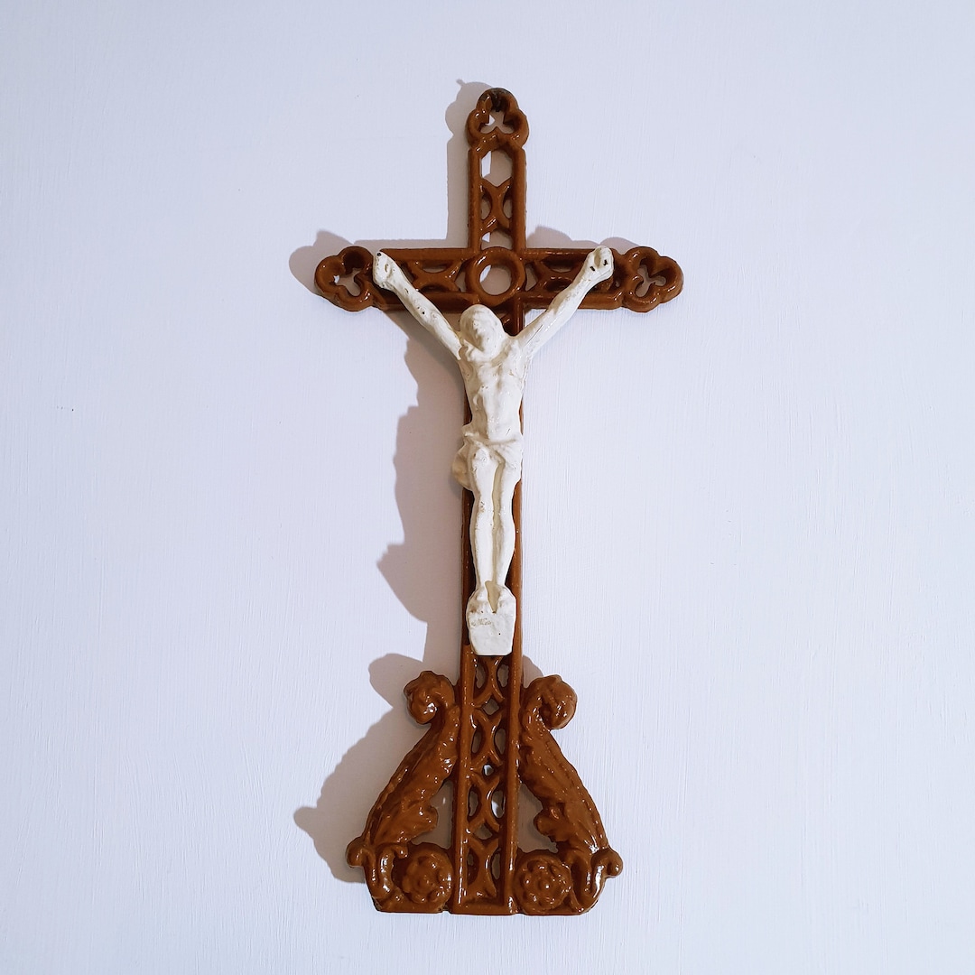 Vintage Cast Iron Hanging Crucifix, Painted Cast Iron Crucifix, Wall ...