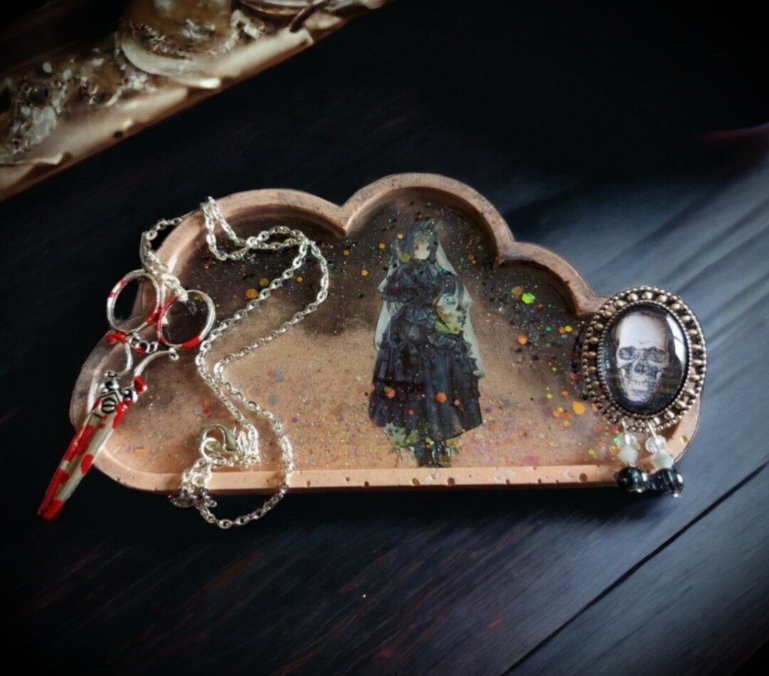 Creepy Gothic Trinket Tray / Gothic Jewellery Ring Dish / Goth Decor ...