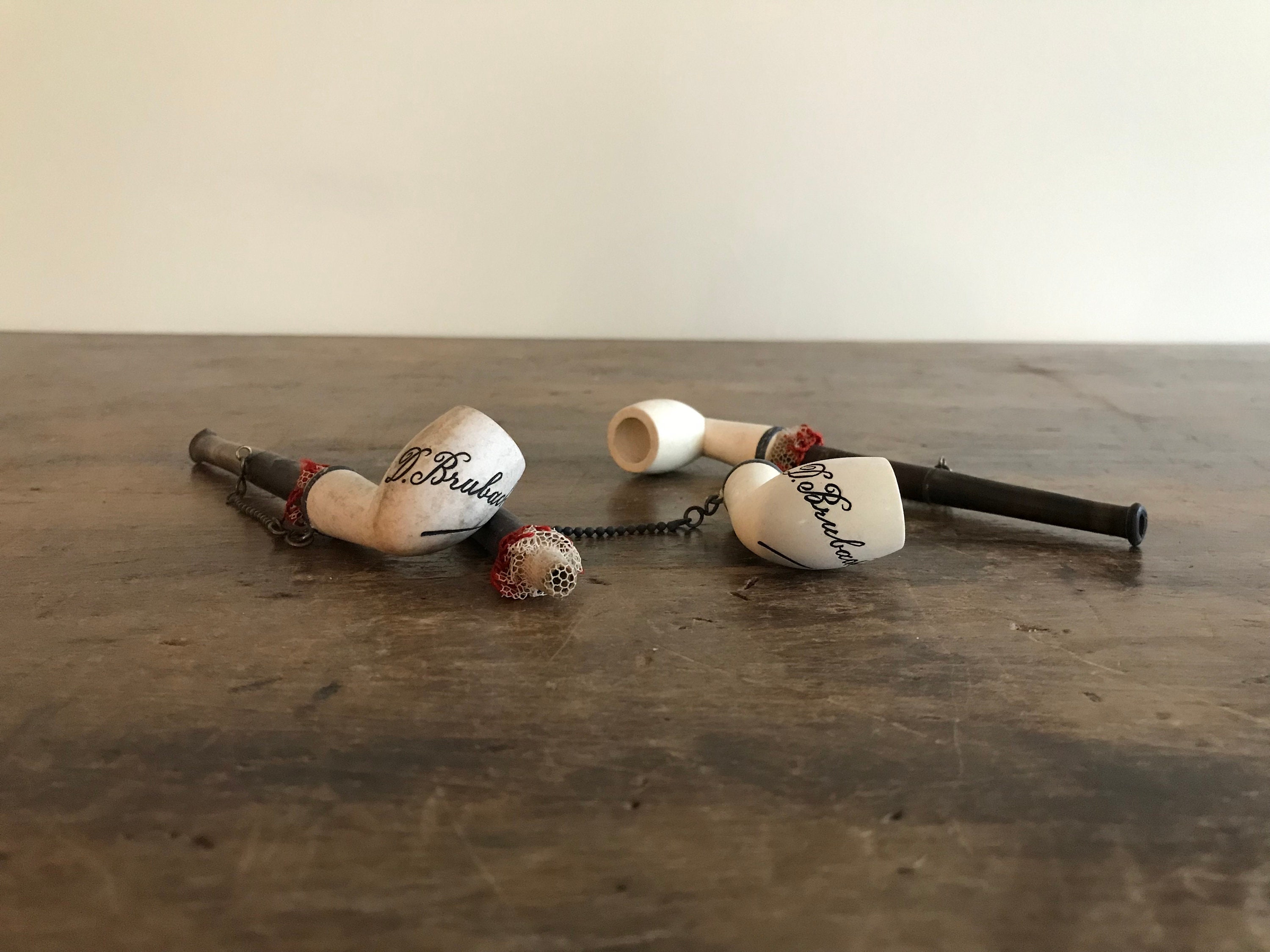 Clay Pipes From Brubacher's Wine Garden, Union Square, New York, Late ...