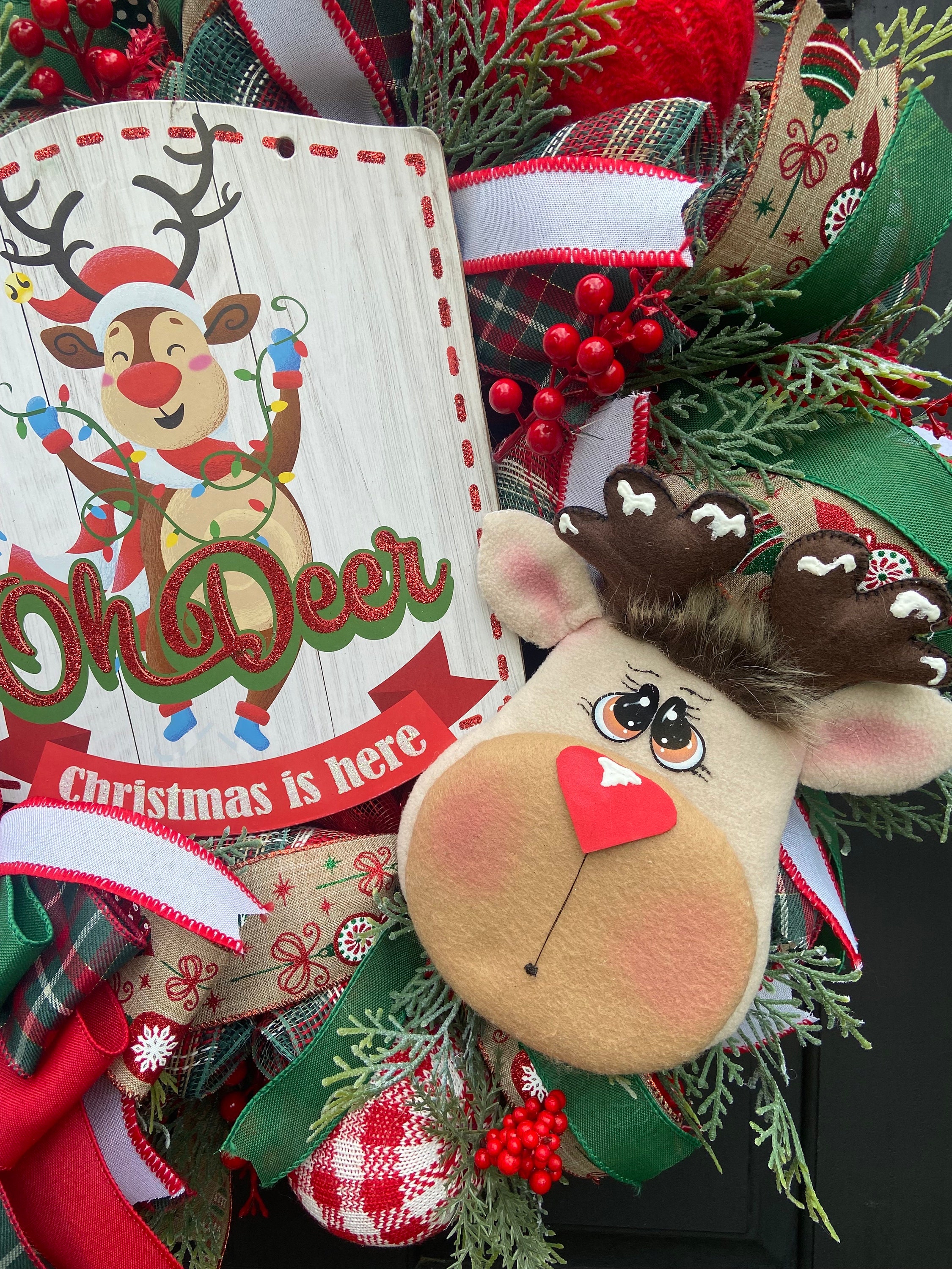 Christmas Wreath With Reindeer Attachment and Frosted Greenery - Etsy