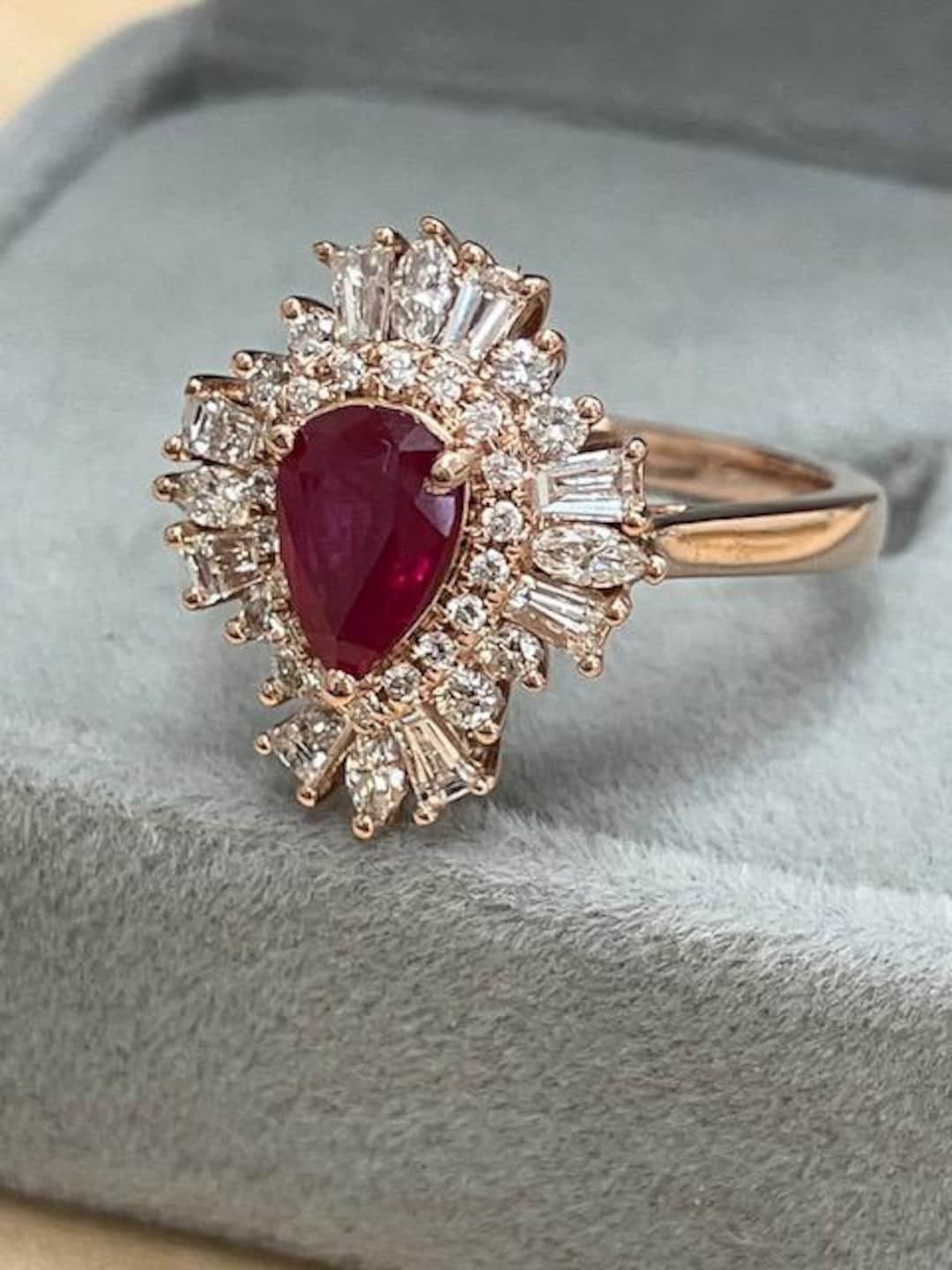 Ruby & Diamond Ring - Etsy