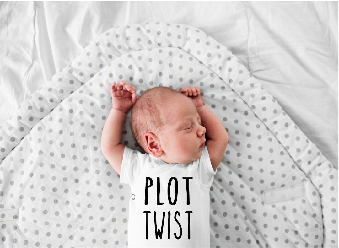 Plot Twist Pregnancy Announcement Gift for Husband Pregnancy Reveal Photography Photo Announcing ...