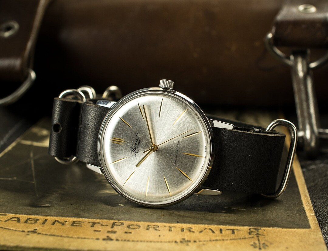 Vintage Watch, Vympel Watch, Watch, De Luxe, Classic Watch, Old Watch ...