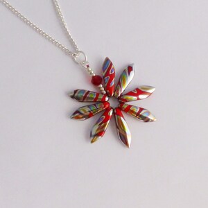 Red Funky Daisy Flower Necklace, Bright Fun Jewellery for Her, Pendant ...