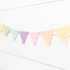 OVER THE RAINBOW Felt Bunting - Pastel Rainbow, Rainbow Bunting, Felt ...