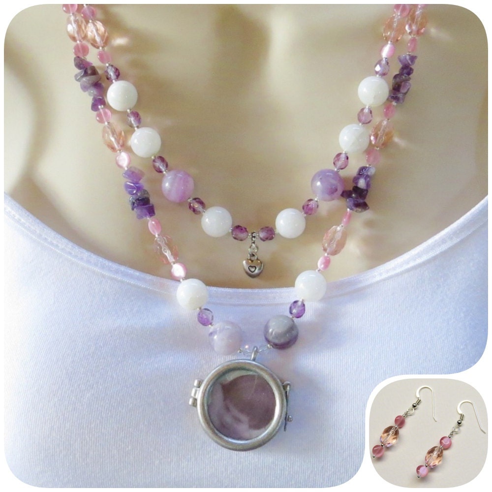Round Locket Necklace Purple White Beaded Locket Necklace - Etsy