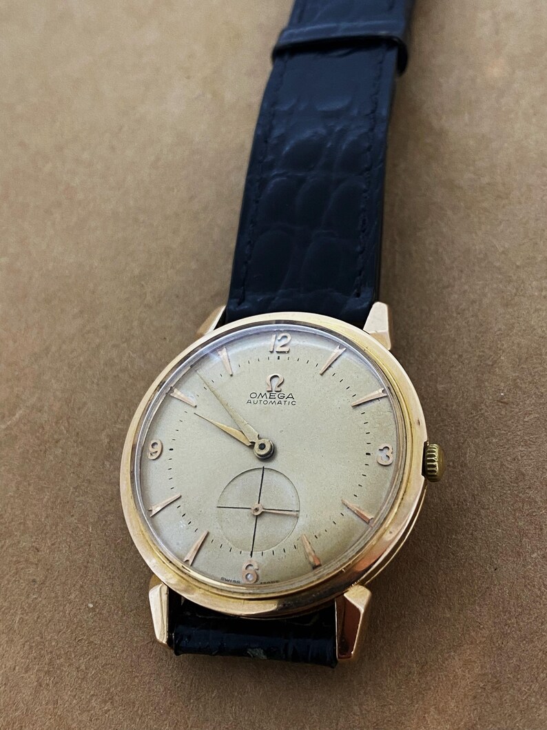 Omega Bumper 18K Yellow Gold Ref 2709 Cal 344 Automatic 35mm Watch ...