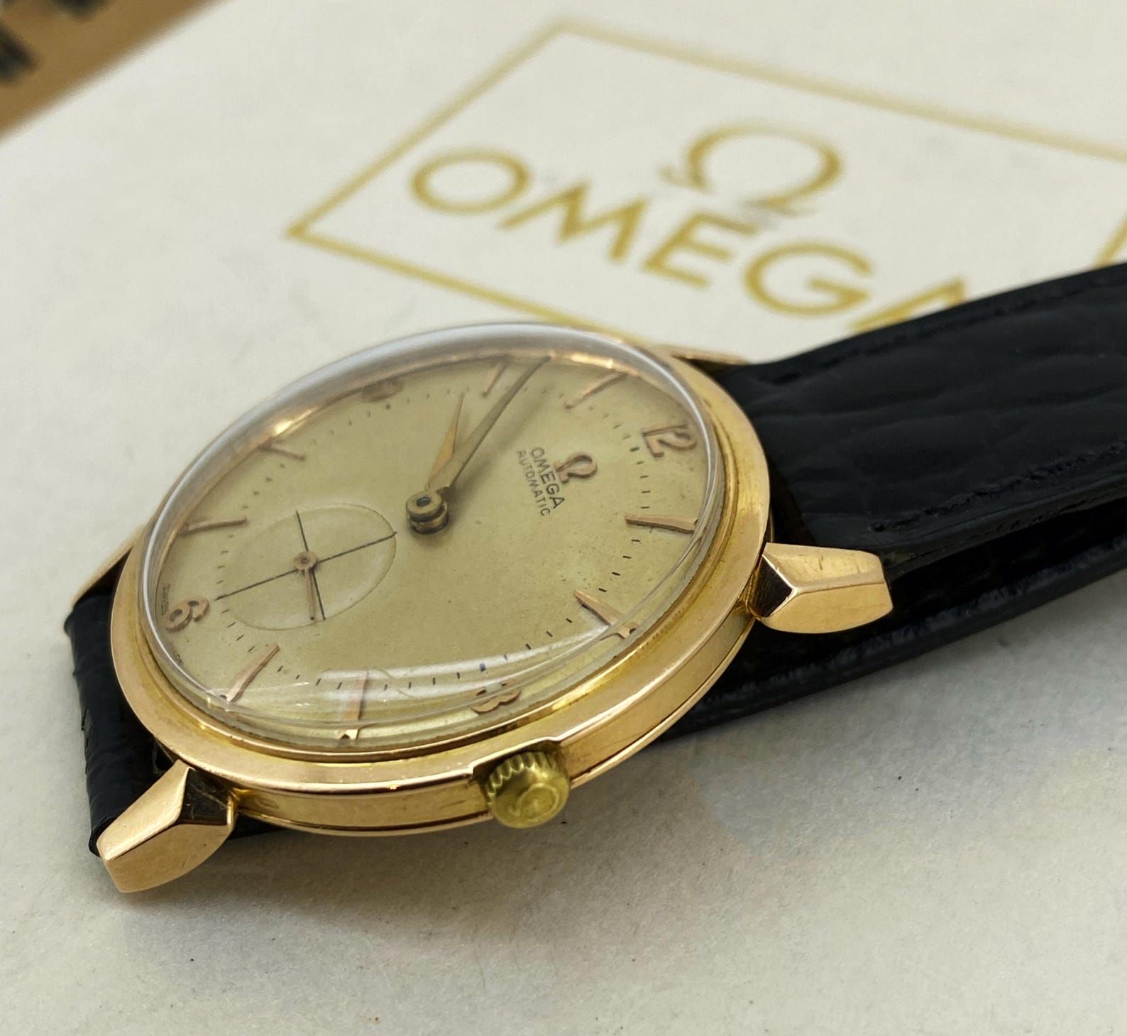 Omega Bumper 18K Yellow Gold Ref 2709 Cal 344 Automatic 35mm Watch ...
