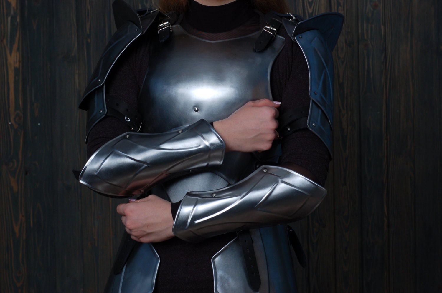 LARP ARM Protection Bracers queen of the War - Etsy