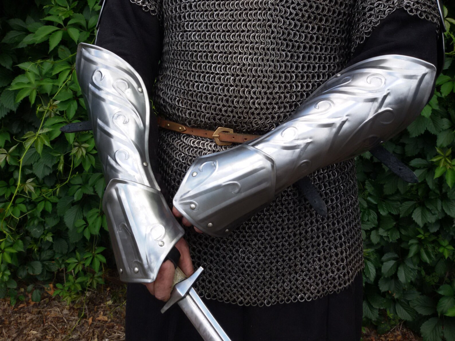 LARP ARM Protection Thranduil's Bracers Pair - Etsy