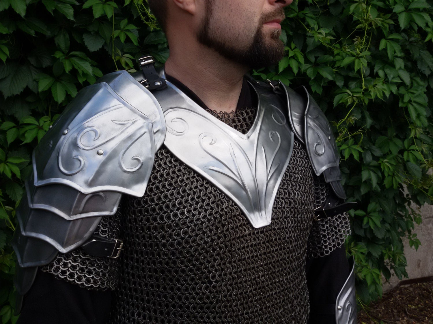 Thranduil's Shoulders and Gorget - Etsy