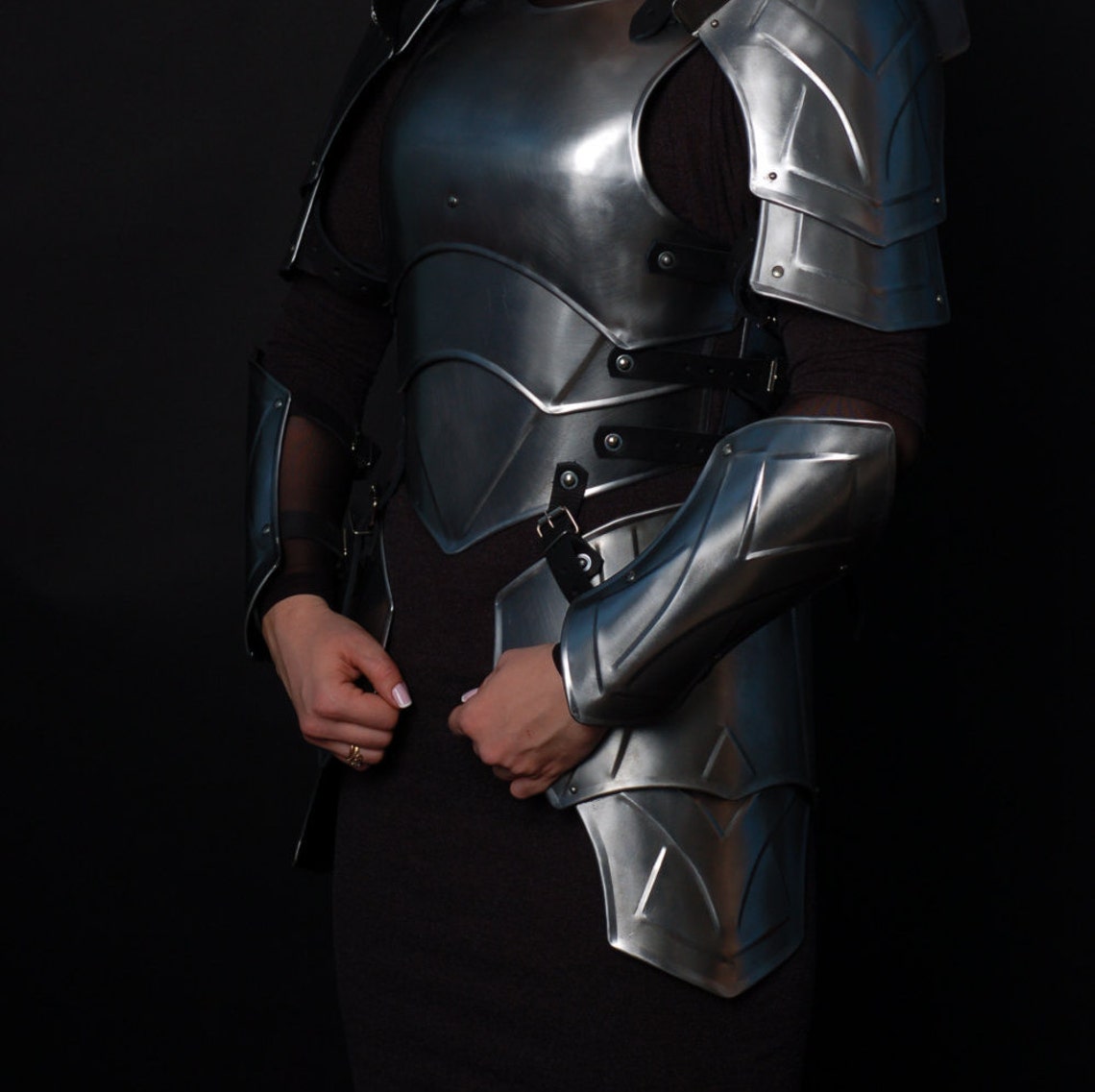 LARP ARM Protection Bracers queen of the War - Etsy