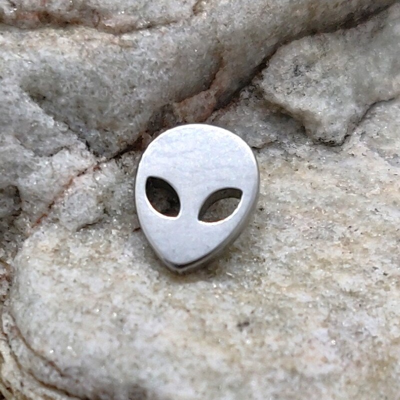 Alien Piercing - Etsy