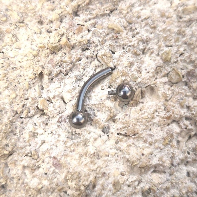 Vertical Labret - Etsy