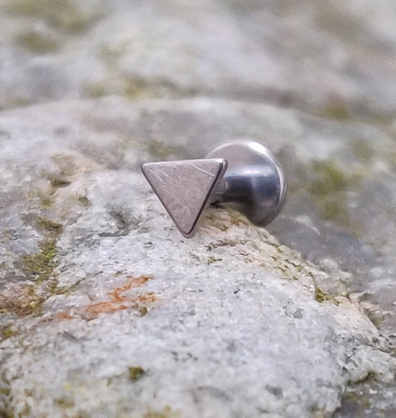 Titanium labret studs store