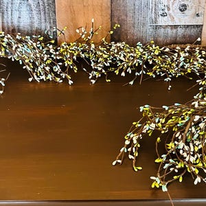Spring Pip Berry Garland: Rustic Decor for Home, Handmade Wreaths ...
