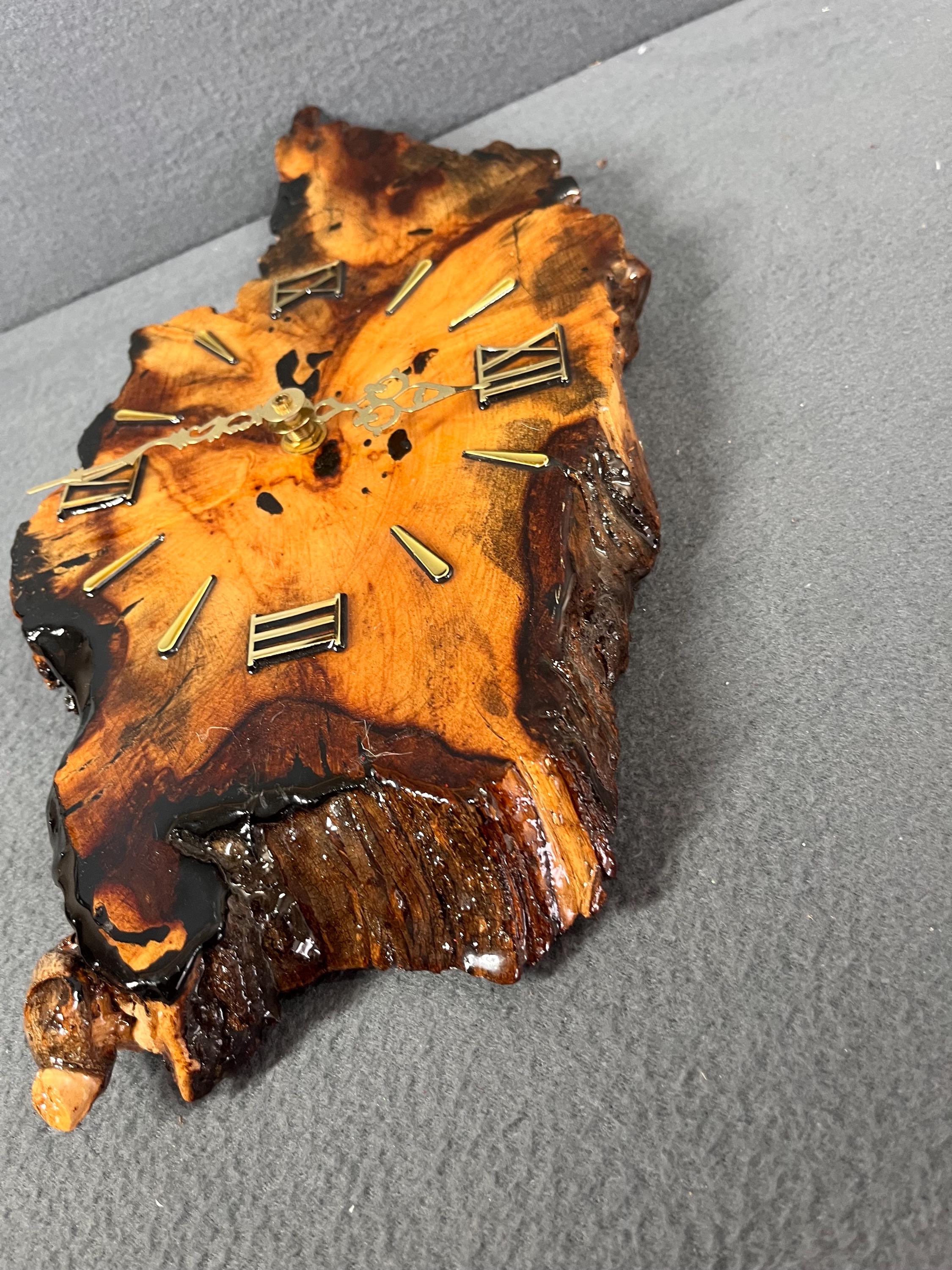 Vintage Wood Slab Wall Clock Rustic Lacquered Tree Slab, Unique Home ...